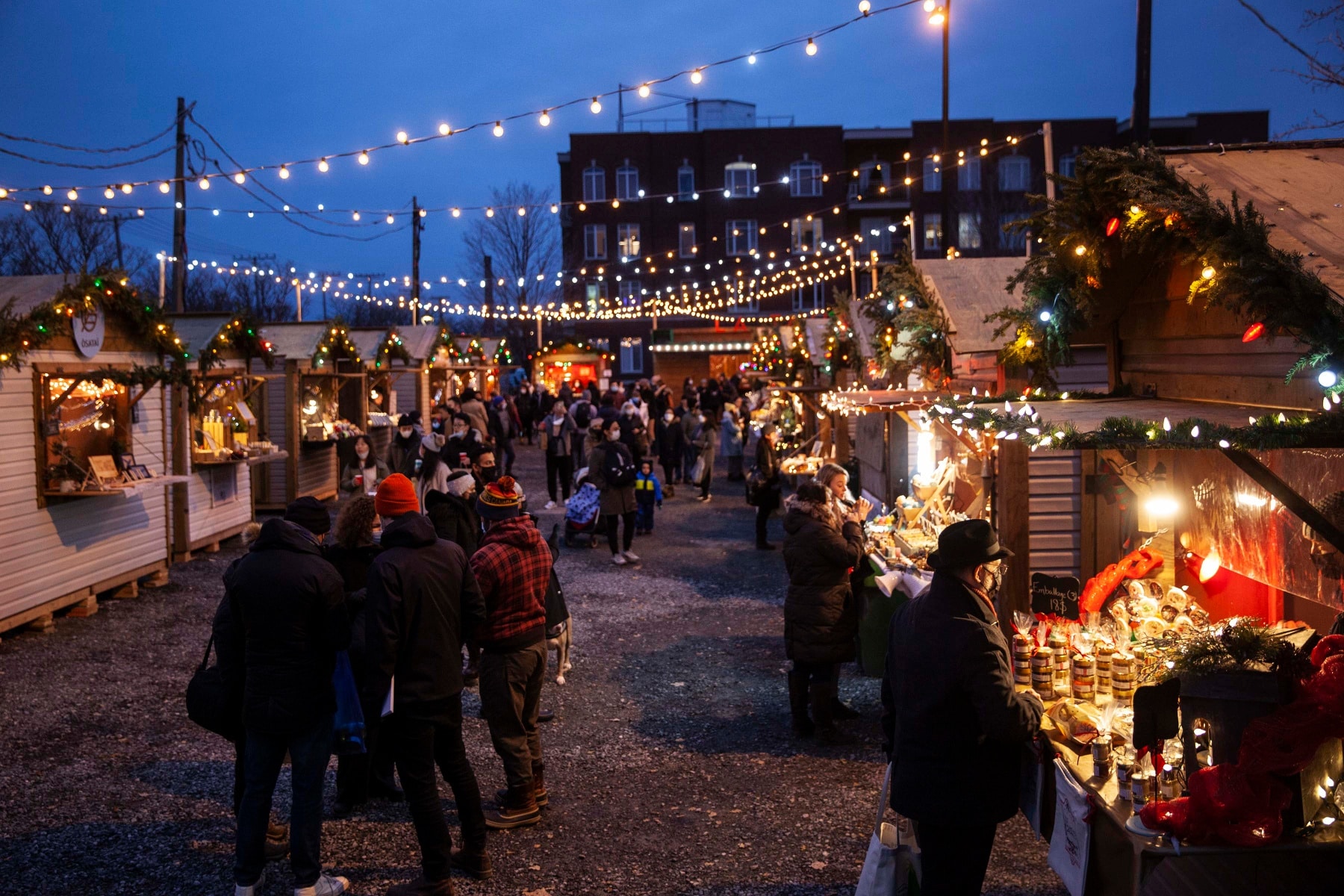 Voici 12 marchés de Noël magiques à visiter durant les fêtes