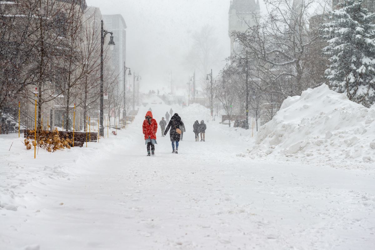 Une méga tempête frappera le Québec juste à temps pour Noël