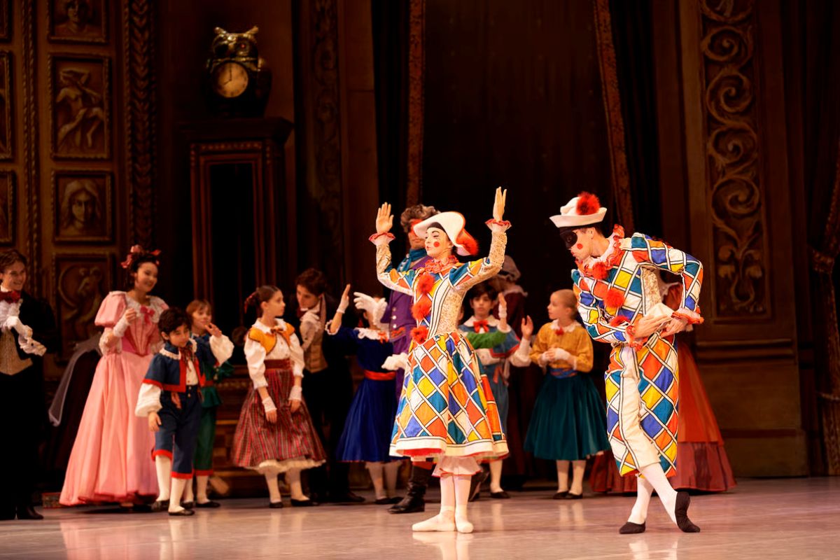 A Montreal Christmas tradition - Les Grands Ballets Canadiens' Nutcracker