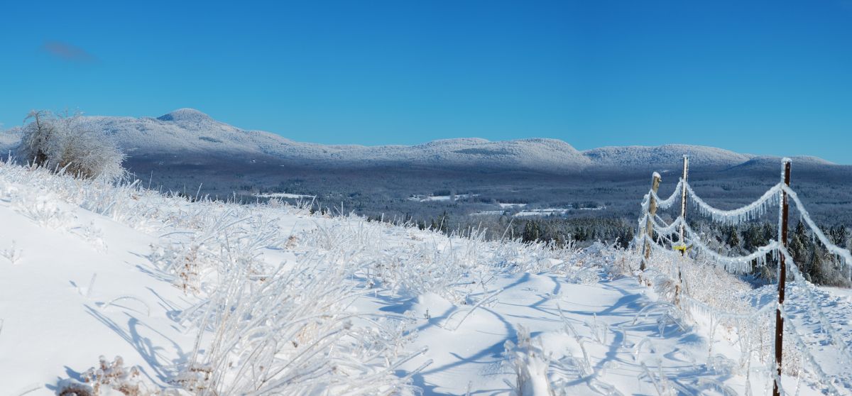 This ski resort 1h30 from Montreal is the perfect size - and a really ...