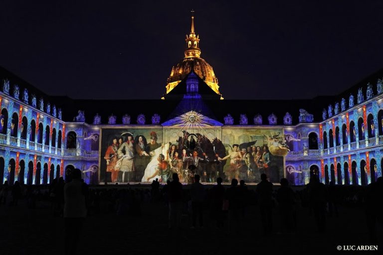 La Nuit aux Invalides : le show féérique de sons et de lumières revient ...