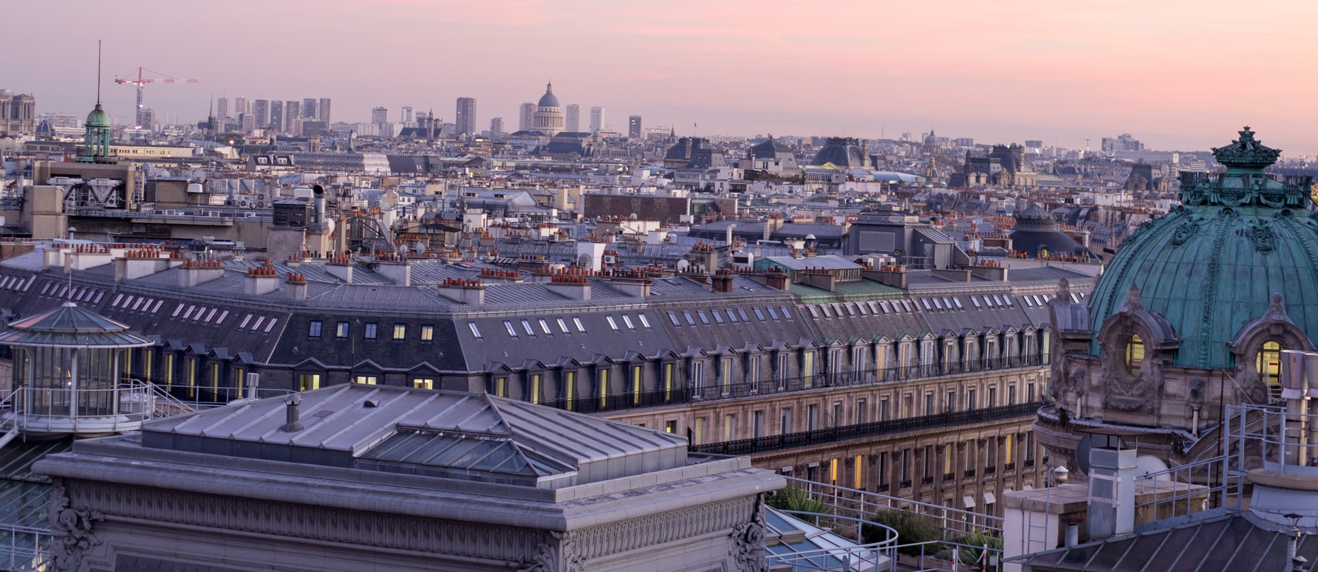 Paris : découvrez l'histoire des toits de la capitale