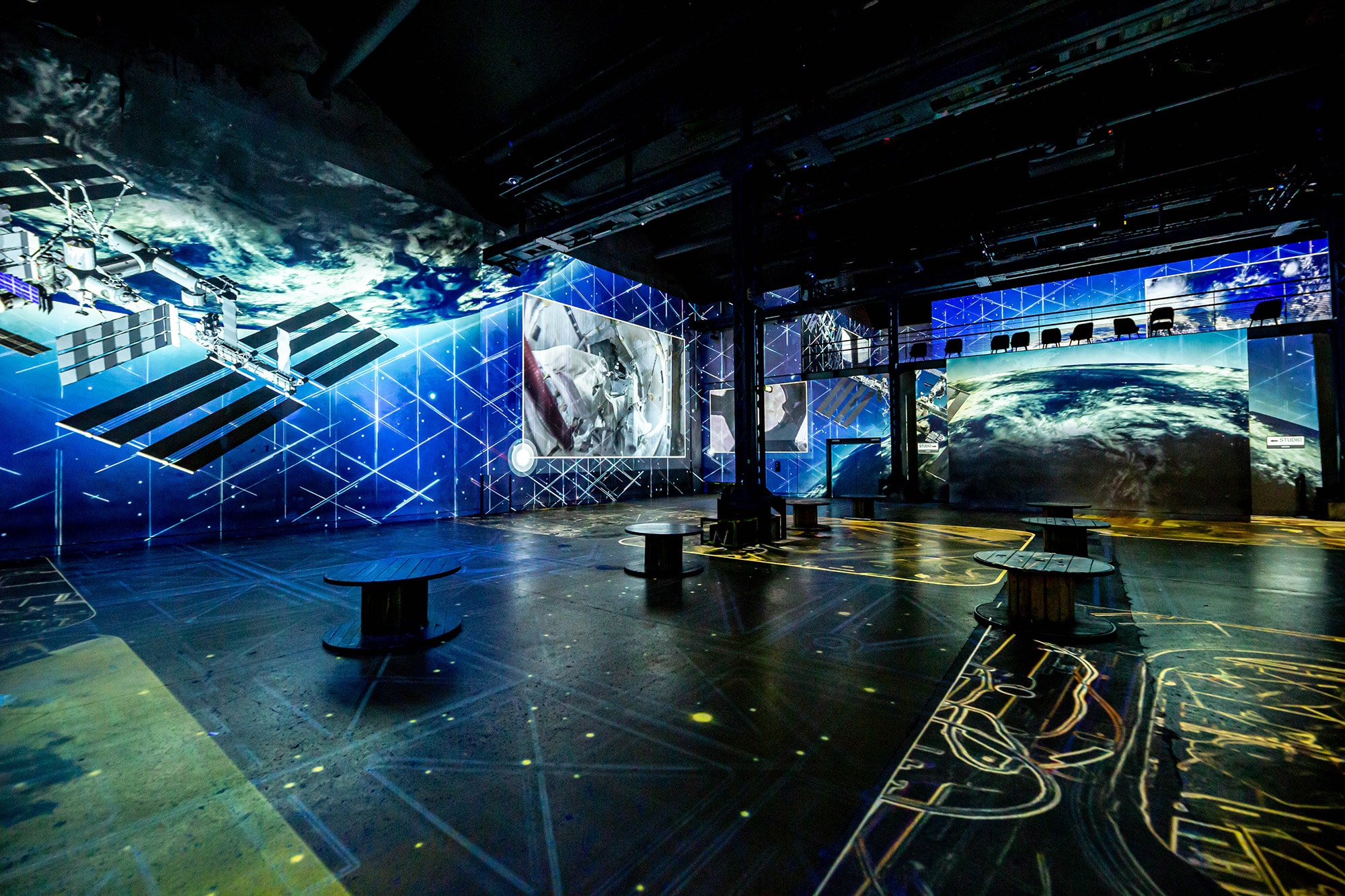 "Destination Cosmos" : le nouveau voyage immersif en nocturne de l ...