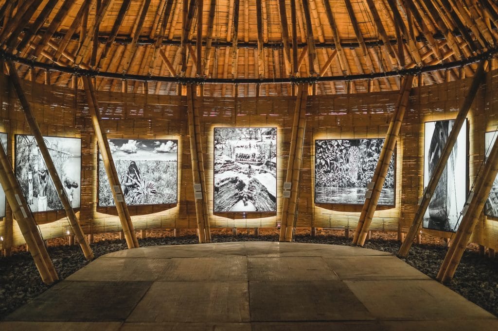 On a testé Aqua Mater, l'exposition photo de Sebastião Salgado sous un ...