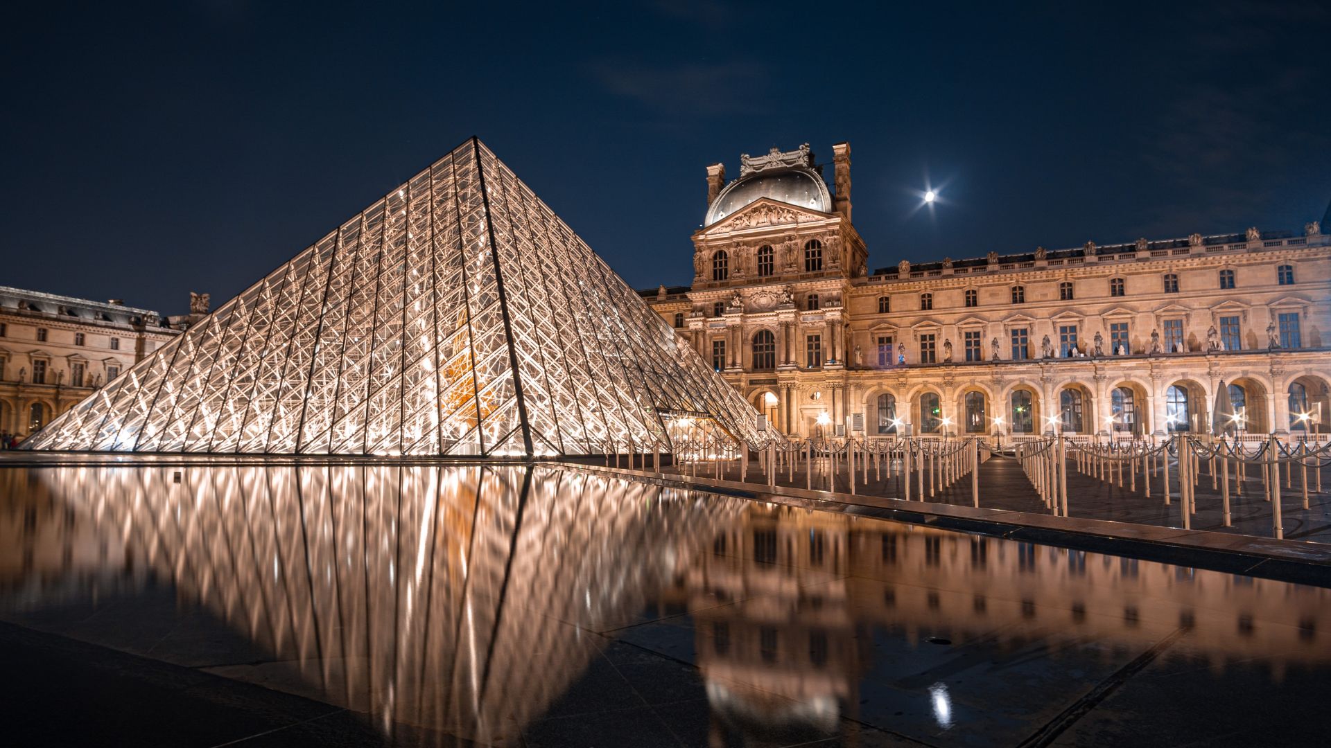 Discover Six Things Nobody Knows About The Louvre