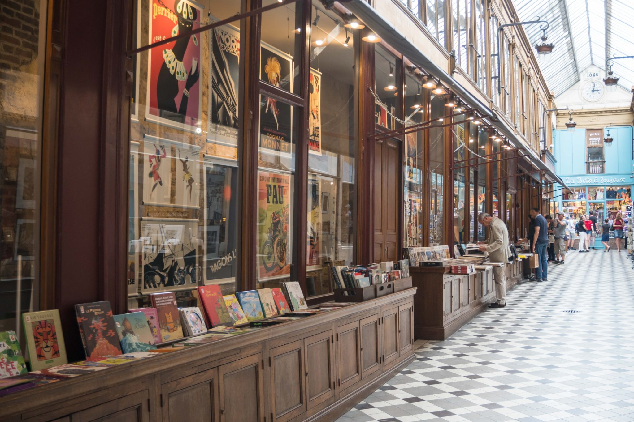 Le Passage Jouffroy, l'un des plus beaux passages couverts de Paris
