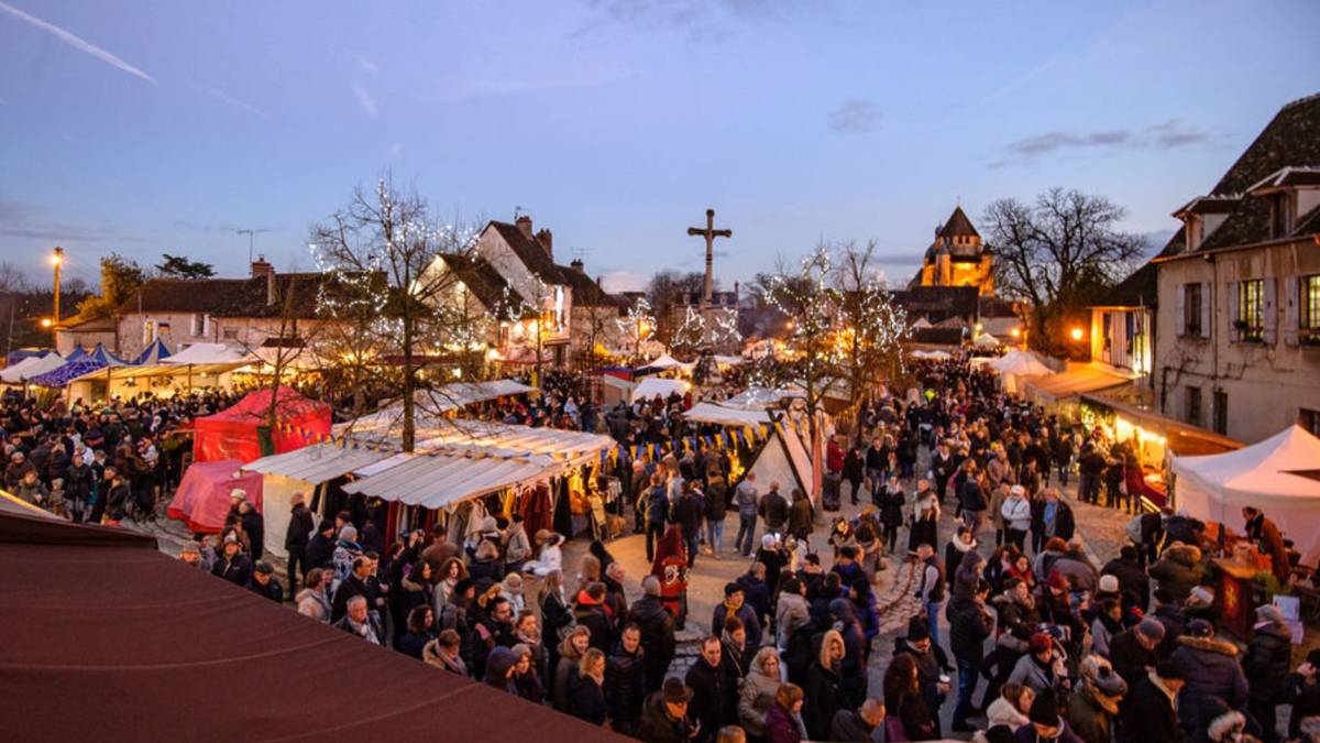 The Incredible Provins Medieval Christmas Market Is Back!