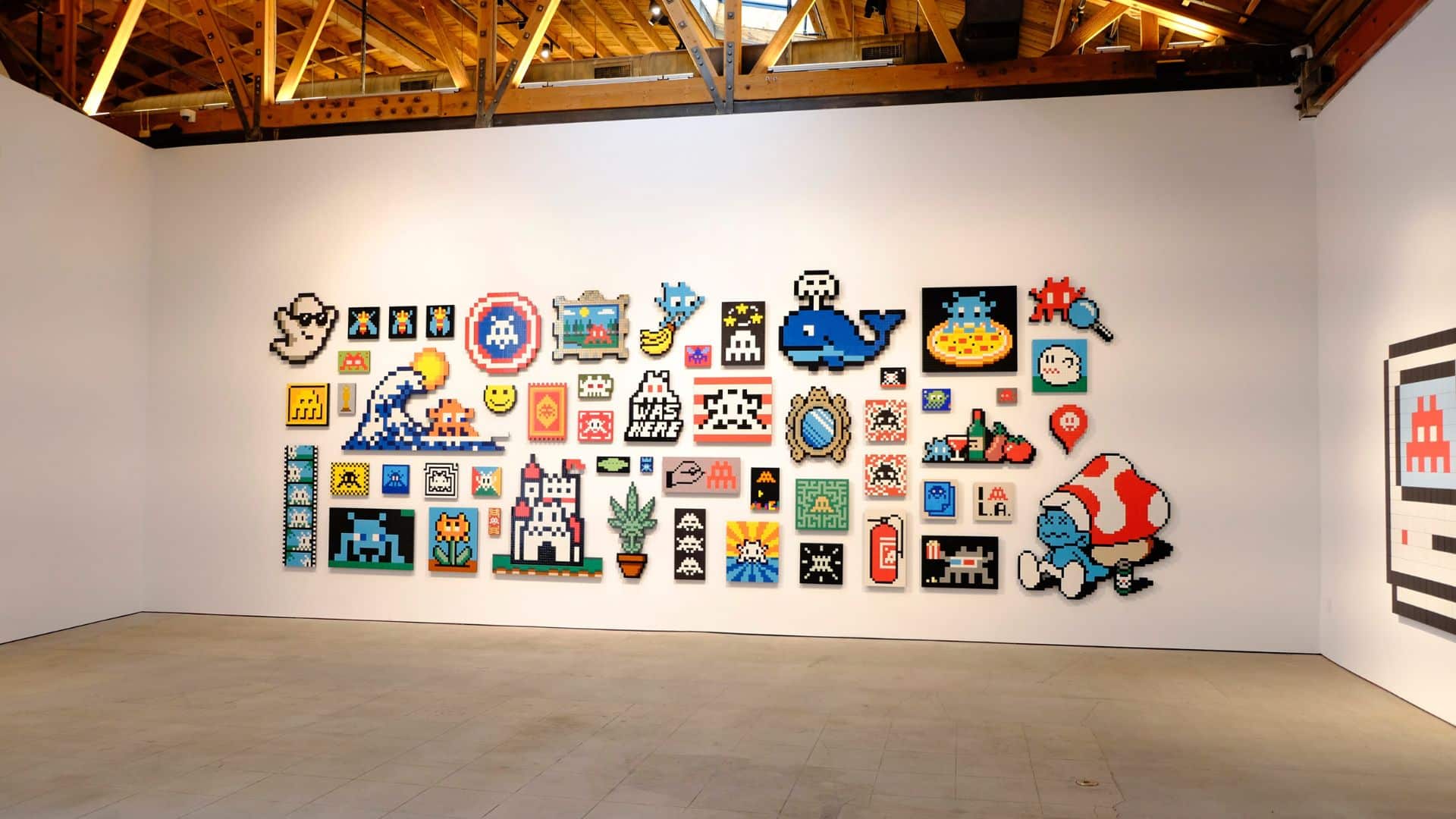 Invader 4000 : les mosaïques les plus connues de Paris s'offrent une ...