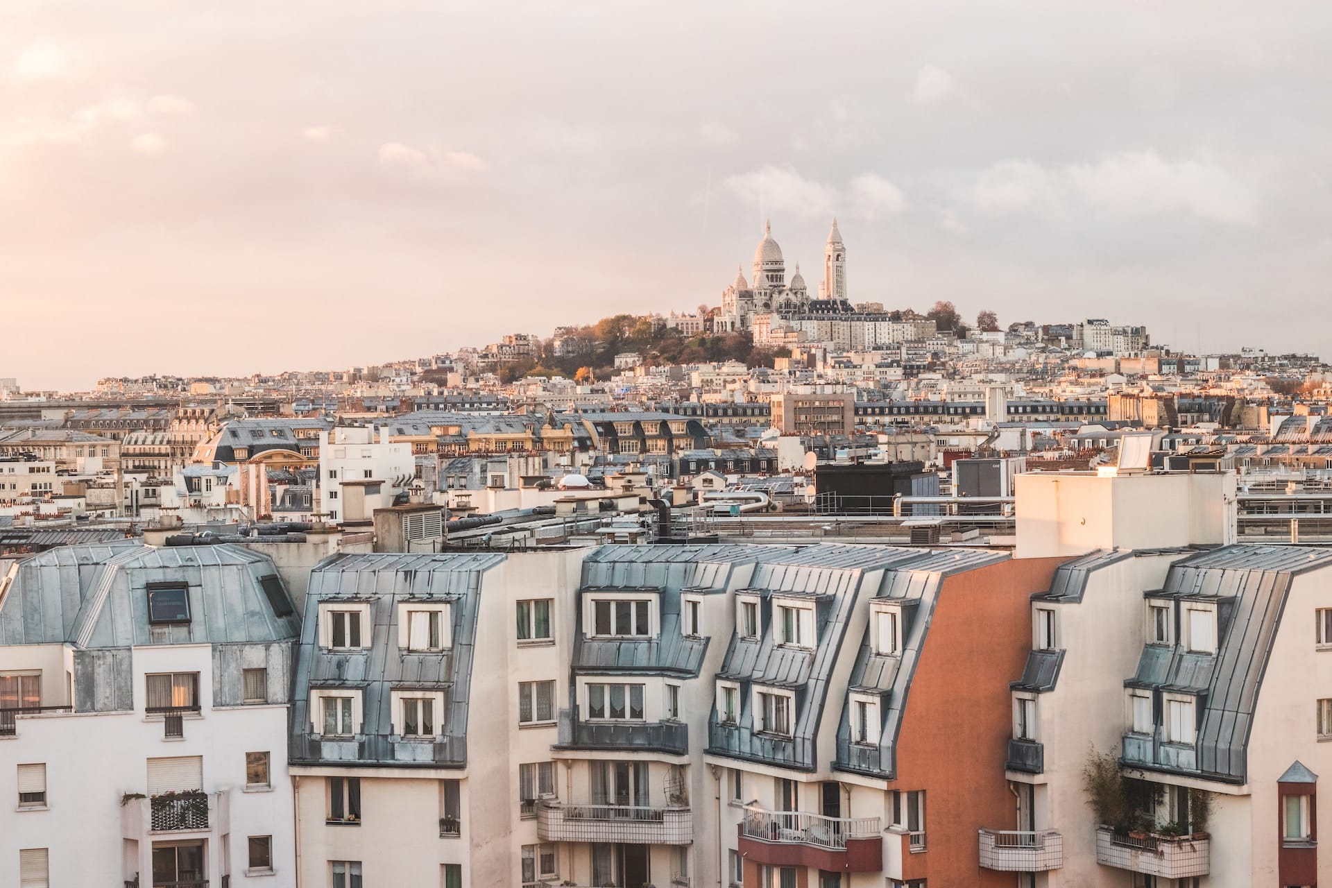 Locations touristiques : des quartiers de Paris interdits ? - Paris Secret