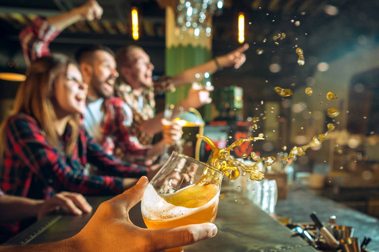 The Best Pubs And Bars In Paris That You Must Urgently Try