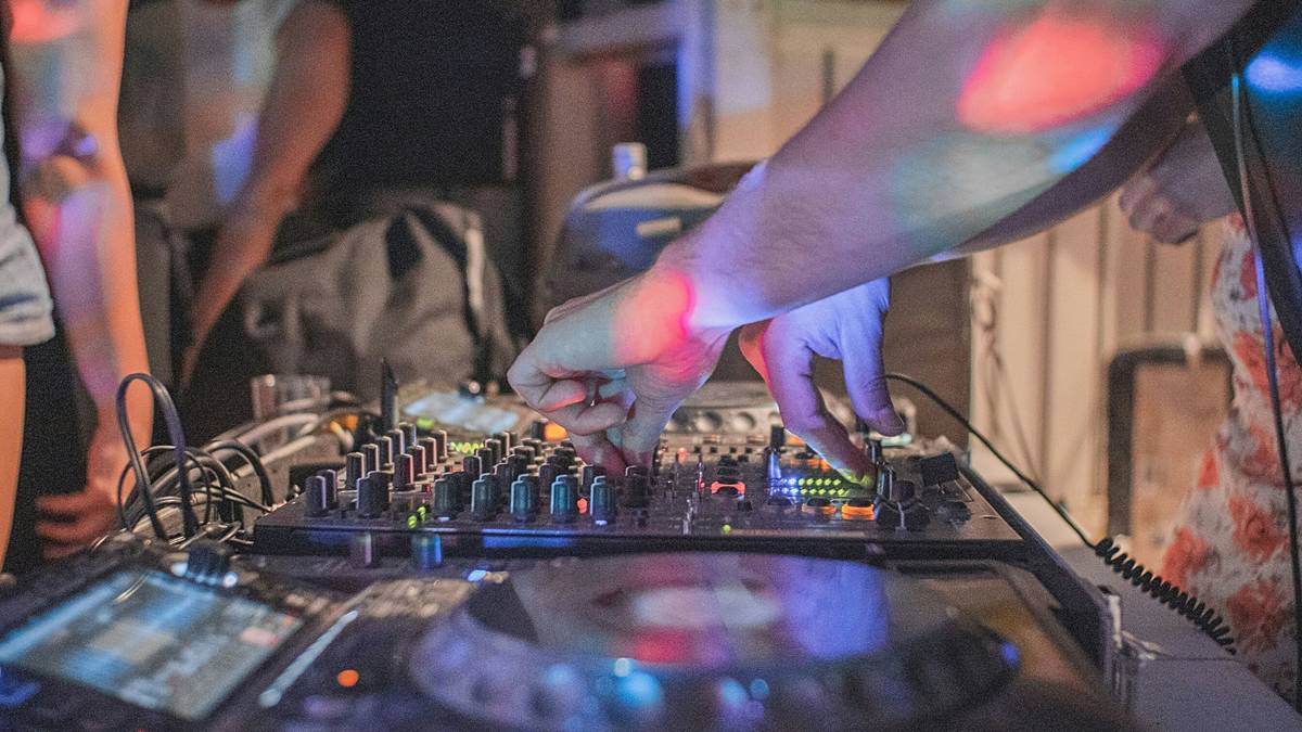 Un festival de techno XXL s'emparera des quais de Seine au printemps ...