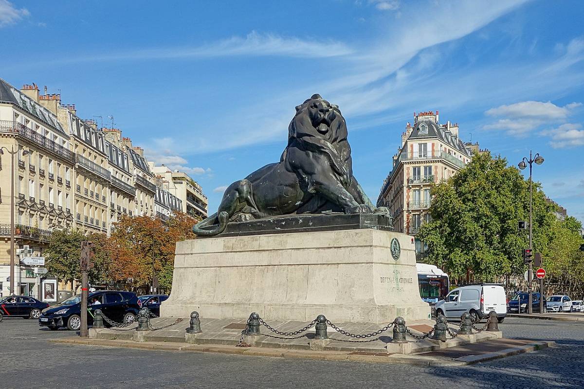The Eight Most Beautiful Statues In Paris To See For Free