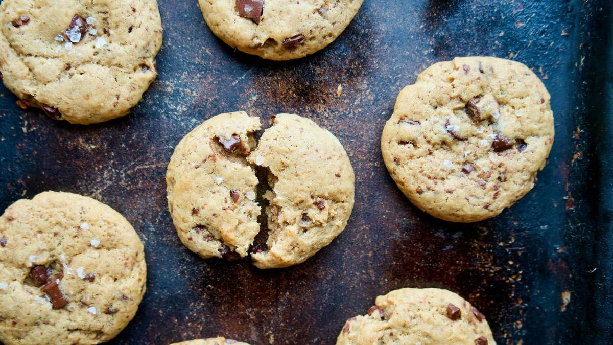 Free Cookies Distributed By The Thousands By La Fabrique Cookies