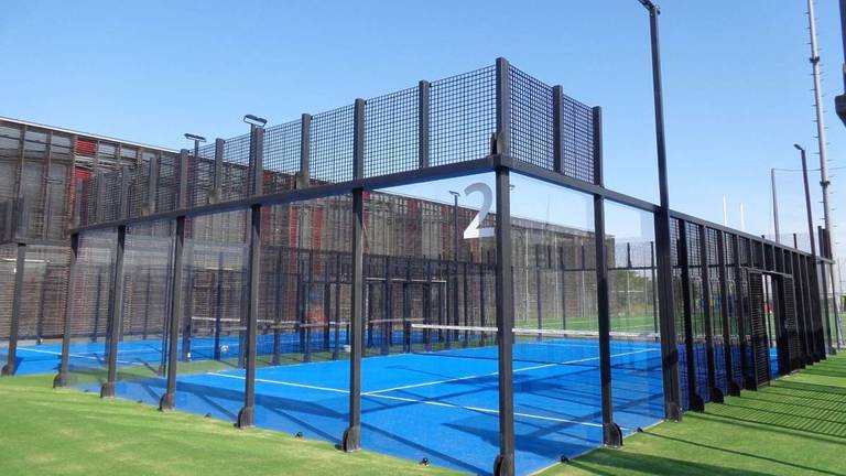 Where to play padel in Paris? Our best spots