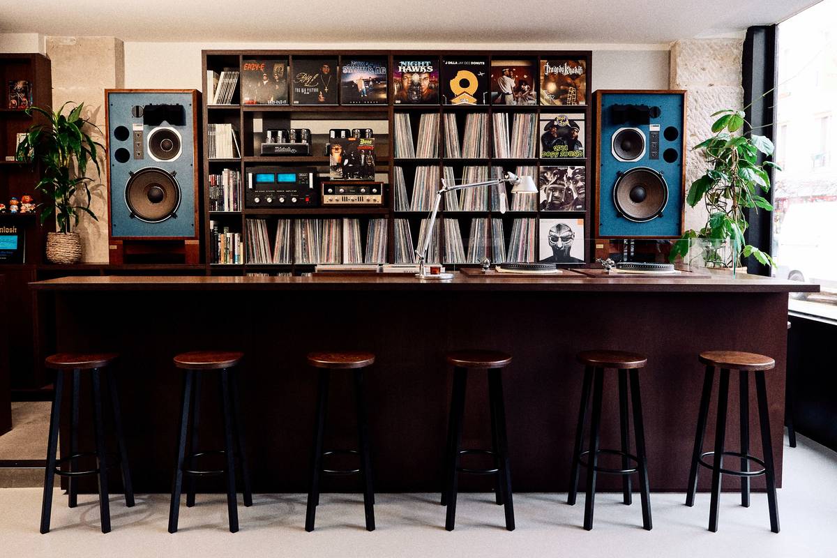Audiophile bars where you can enjoy high-fidelity sound