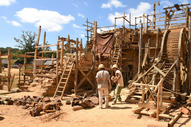 Guédelon: the crazy project of a castle built with the means of the time
