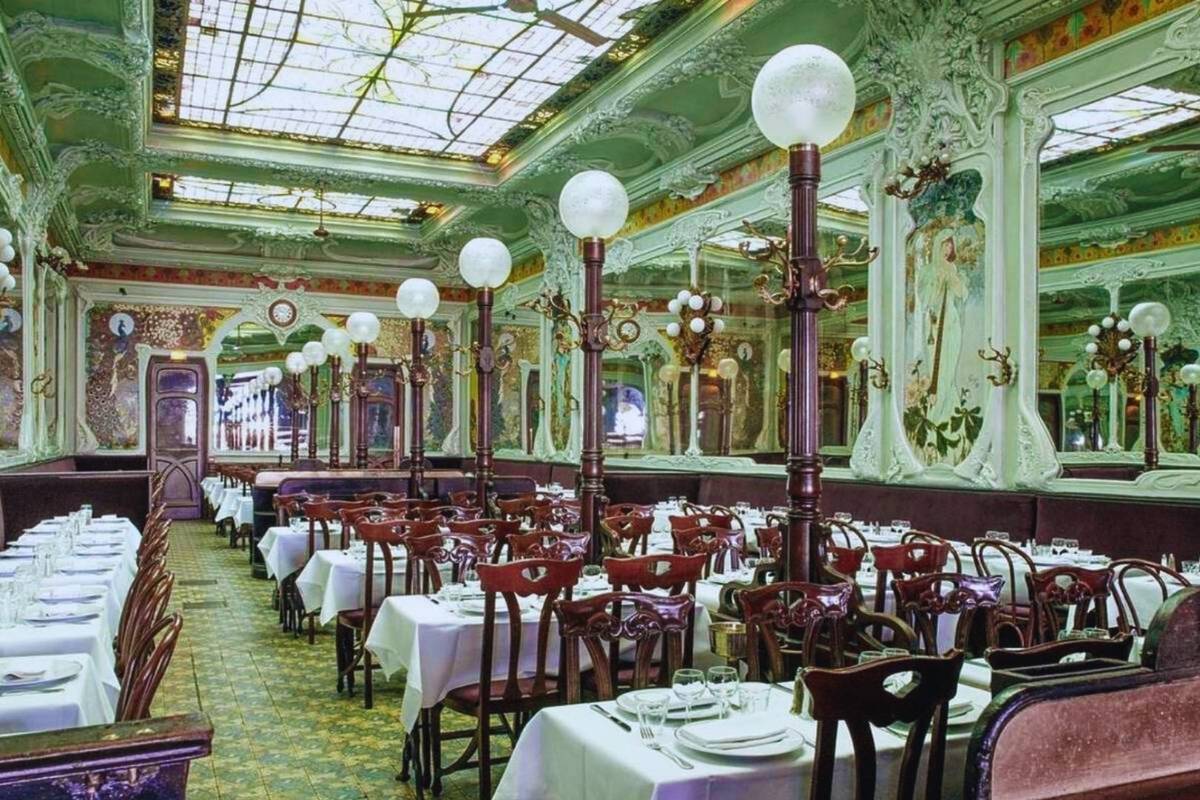These Art Nouveau-style Parisian restaurants take us back to the ...