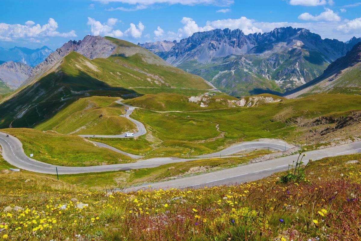 Diese französische Panoramastraße ist sicherlich die schönste Straße ...