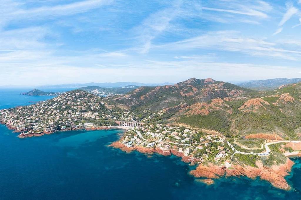 This spectacular route between sea and red rock is one of the most ...