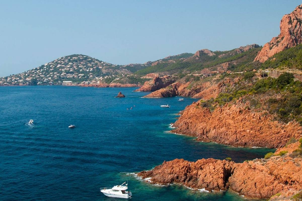 This spectacular route between sea and red rock is one of the most ...