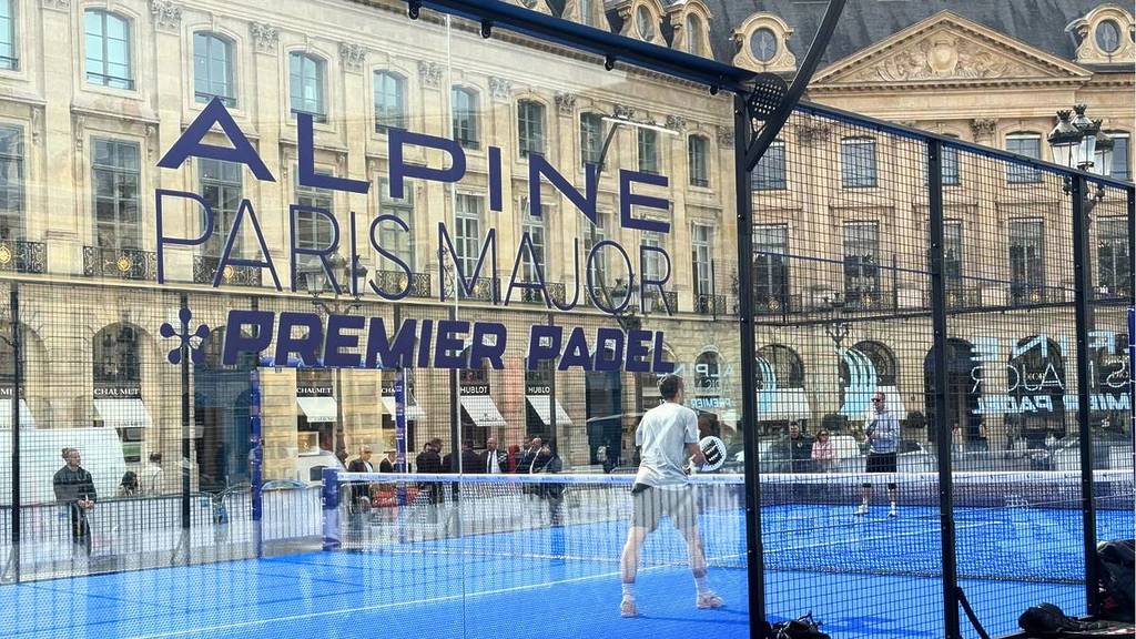 La place Vendôme en terrain de padel ? On a testé l'expérience
