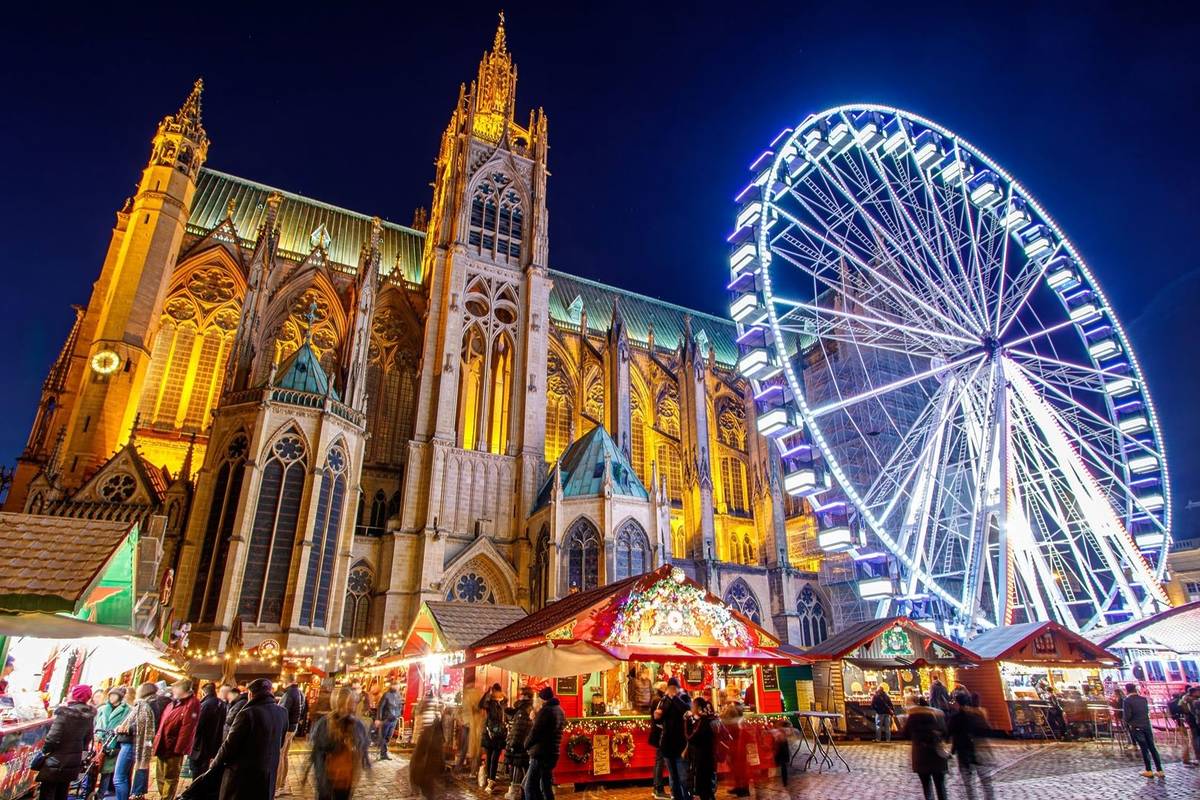 Close to Paris, these Christmas markets are among the most beautiful in ...