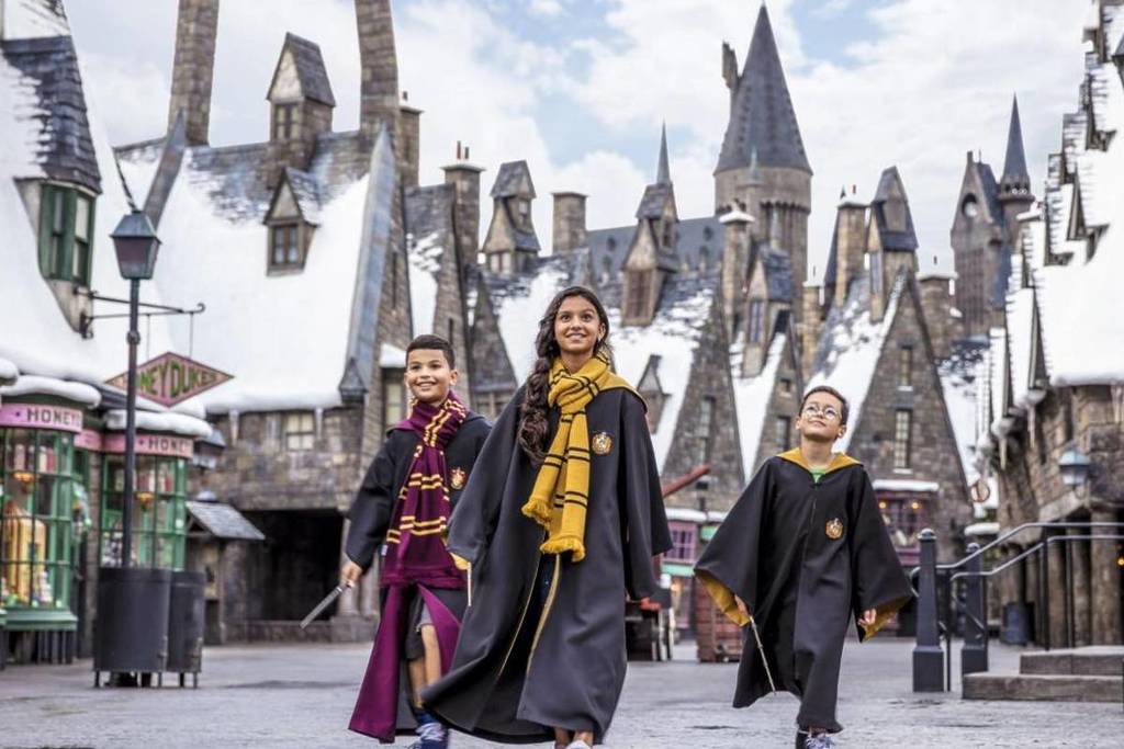 It's official: For the first time in Europe, a Universal Studios park ...