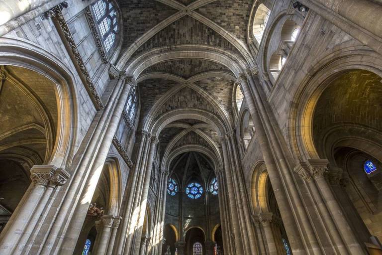 This Gothic collegiate church in Île-de-France is over 800 years old ...