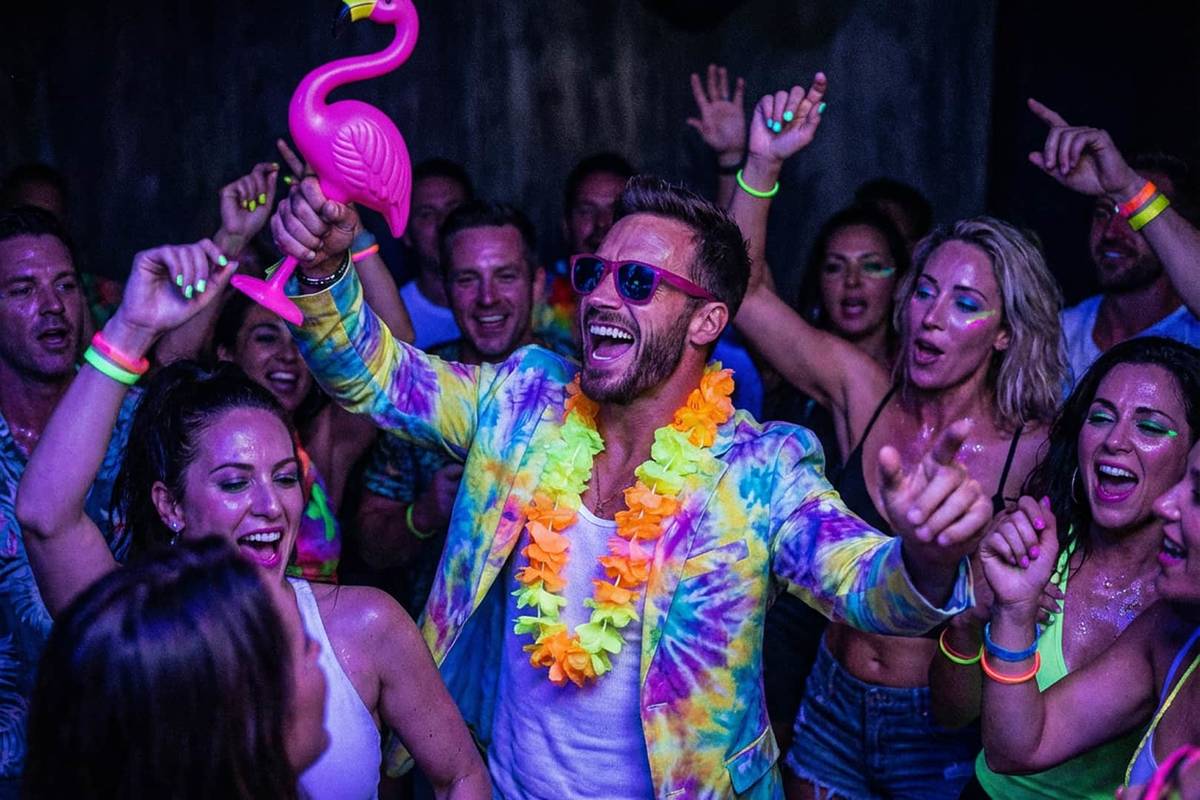 Mingo Bingo à Paris : Soirée Néon et pleine de Surprises
