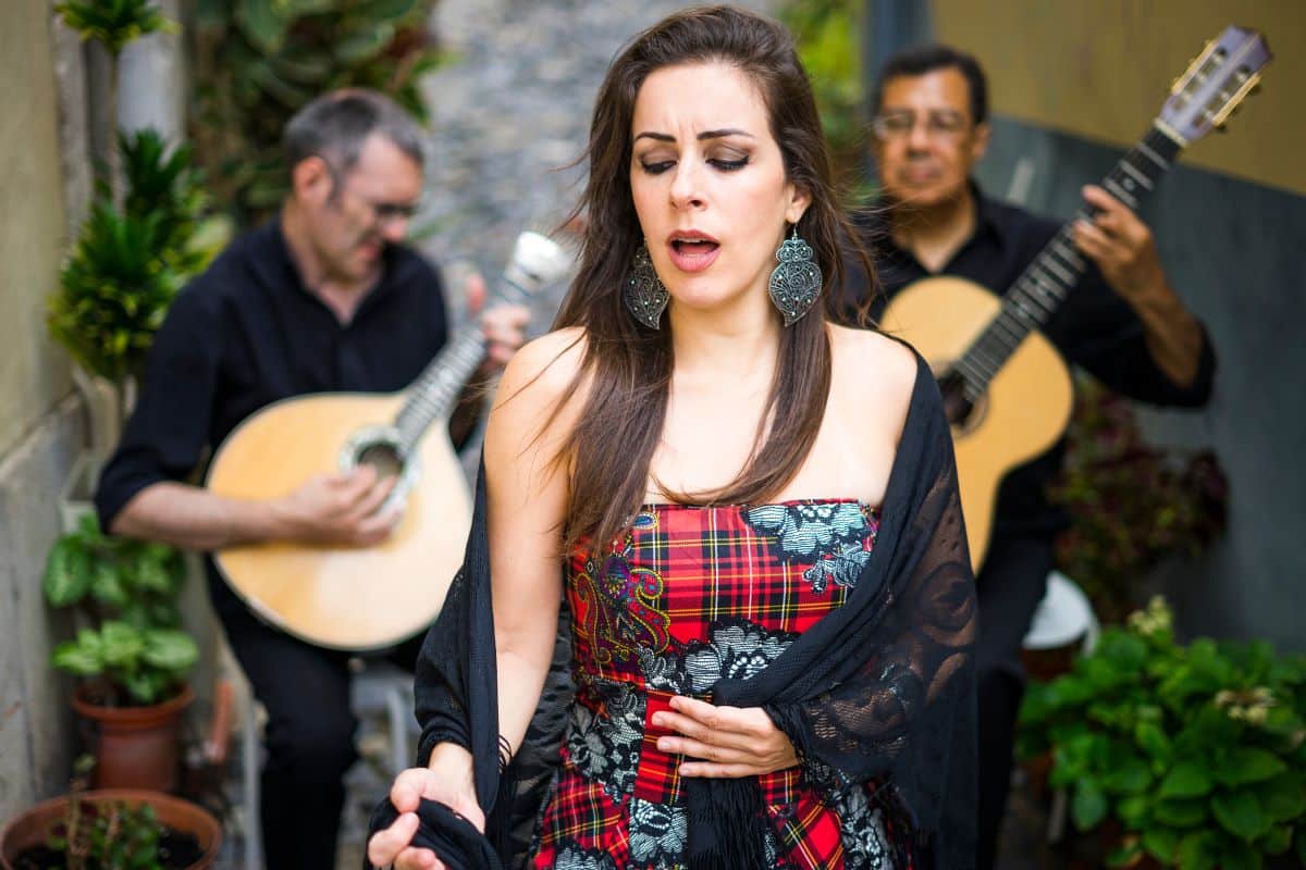 História do Fado: um olhar sobre este símbolo tão português
