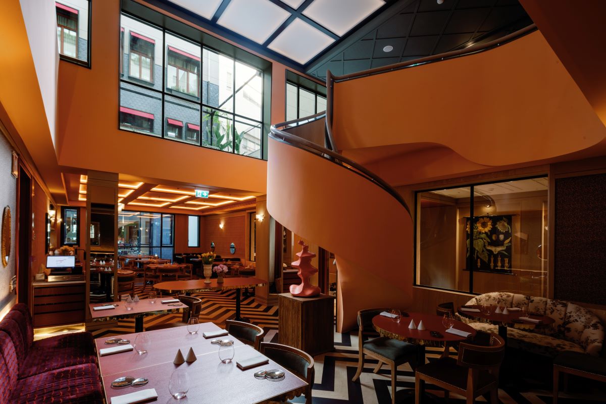 Restaurantes bonitos: uma lista para quem adora comer no Porto