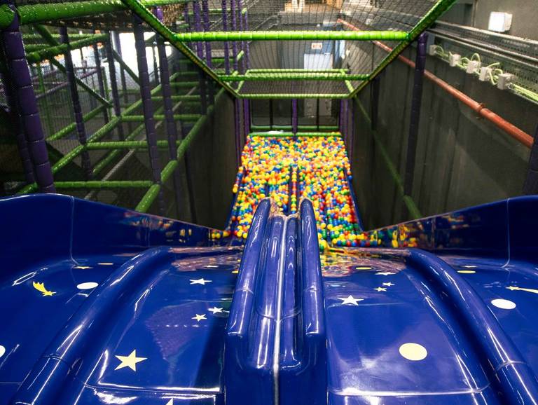 JumpYard Matosinhos: diversão radical com trampolins e muito mais