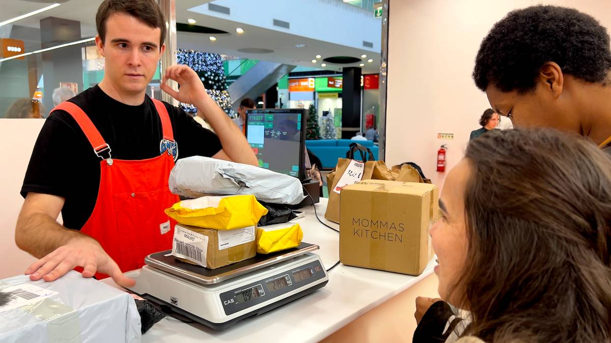 Colis Colis invades Gaia: discover lost parcels