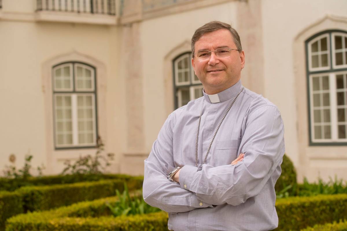 Um dos cardeais que pode eleger o próximo Papa é do Grande Porto