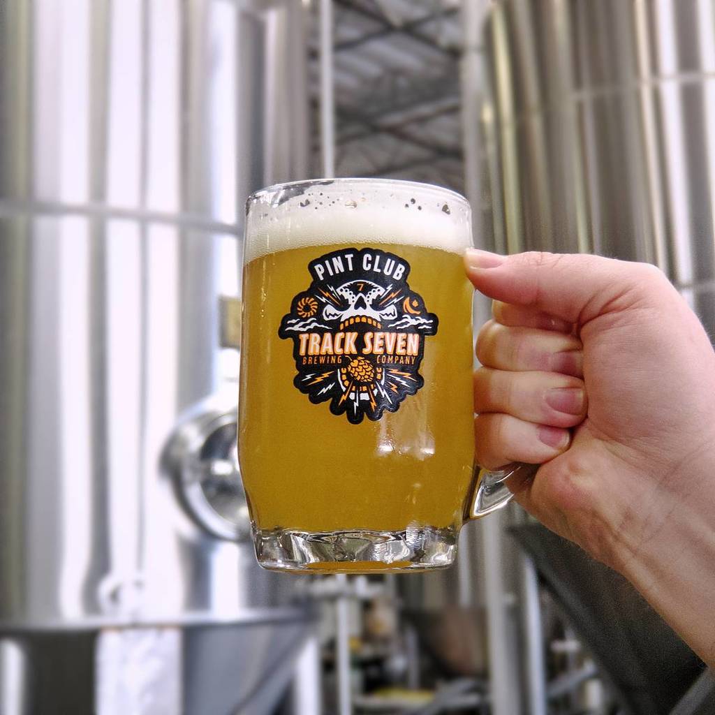 9 Of The Best Breweries & Taprooms In Sacramento To Try Today