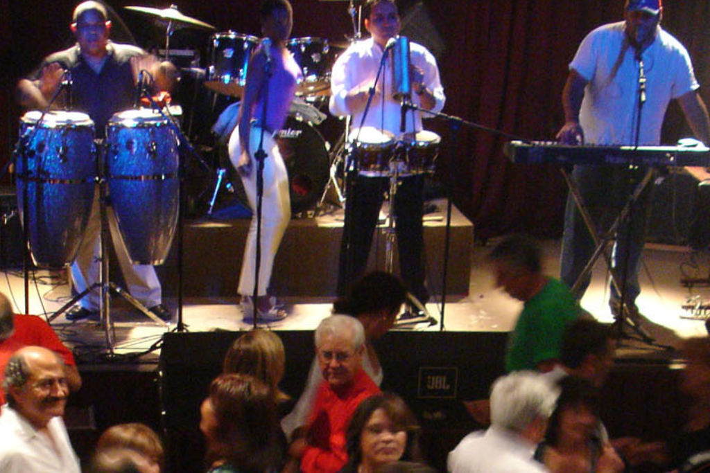 Lugares de música en vivo en Santiago