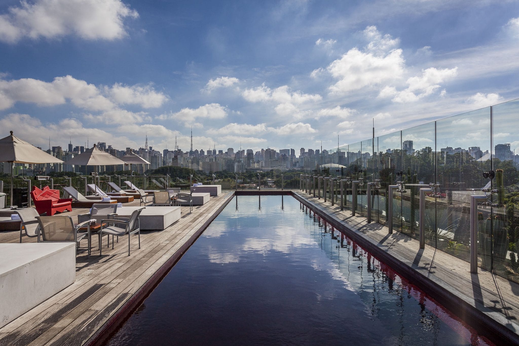 Skye Bar: rooftop com uma das melhores vistas de SP