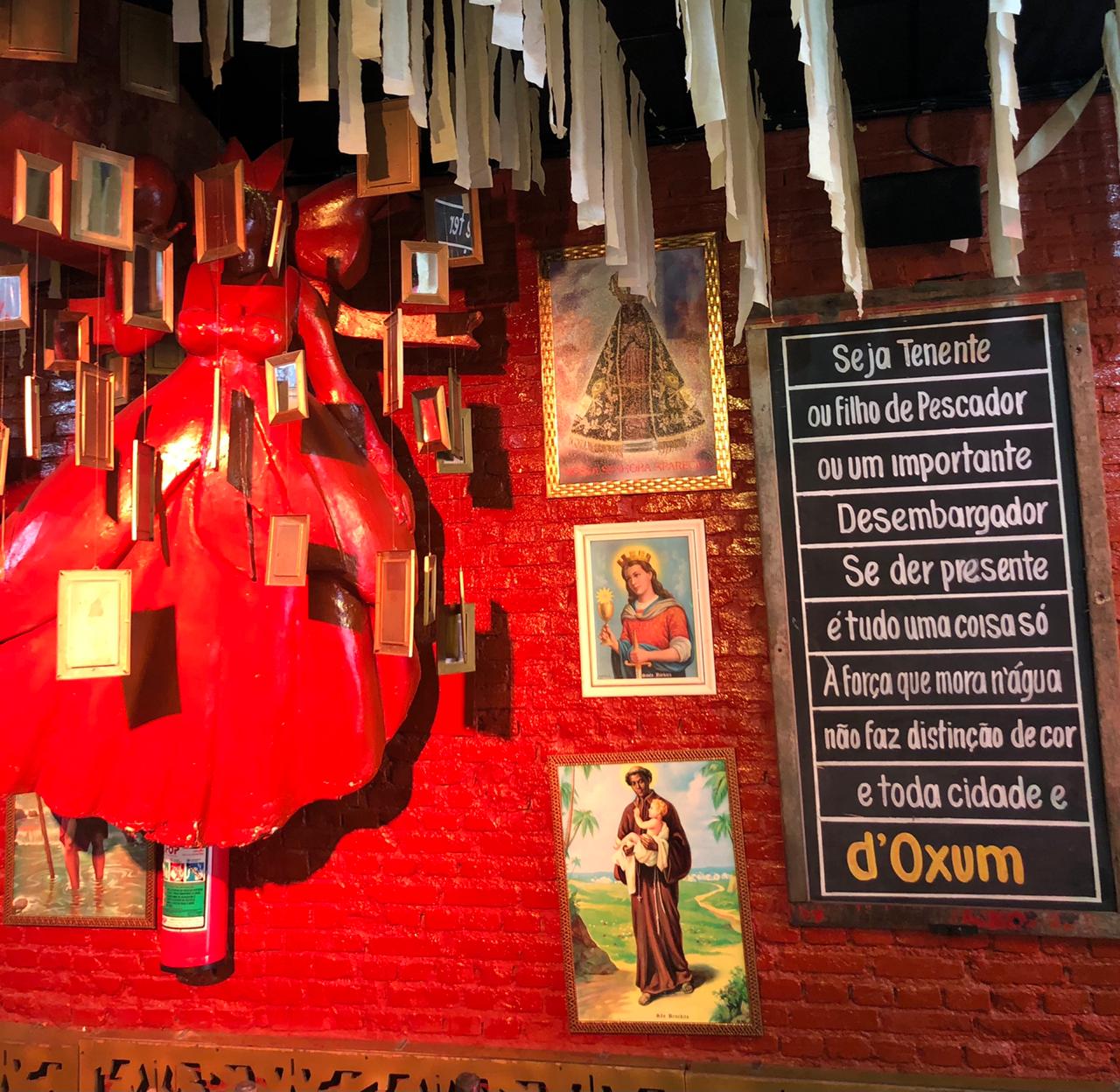 Templo-Bar de Fé: local rico em cultura afro-brasileira é opção para o ...