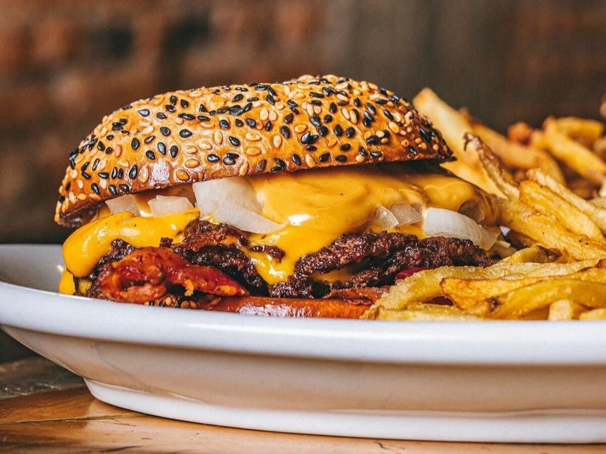 Holy Burger: downtown classic voted 3rd best in the world