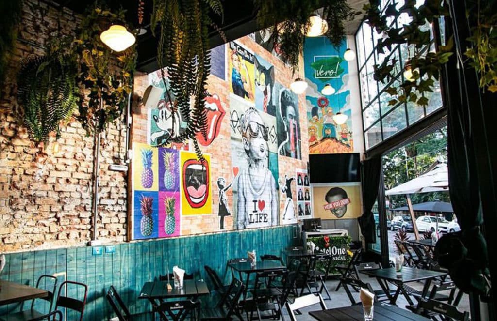 Bars In Pinheiros: A Guide For All Budgets And Tastes