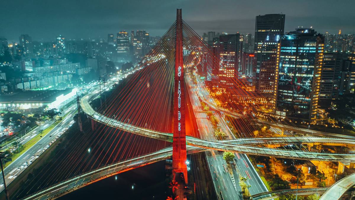 Lugares para ir em São Paulo à noite e curtir após anoitecer