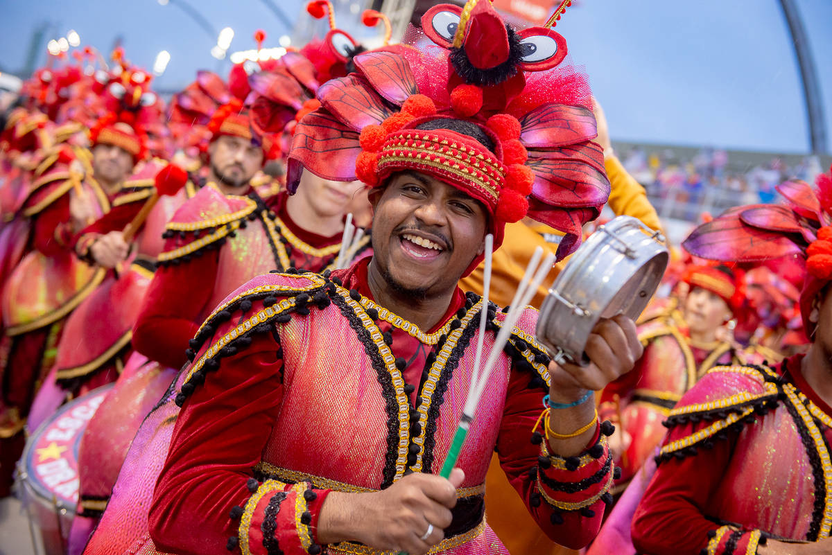 Amstel Vibes: caia na folia com blocos queridinhos de São Paulo