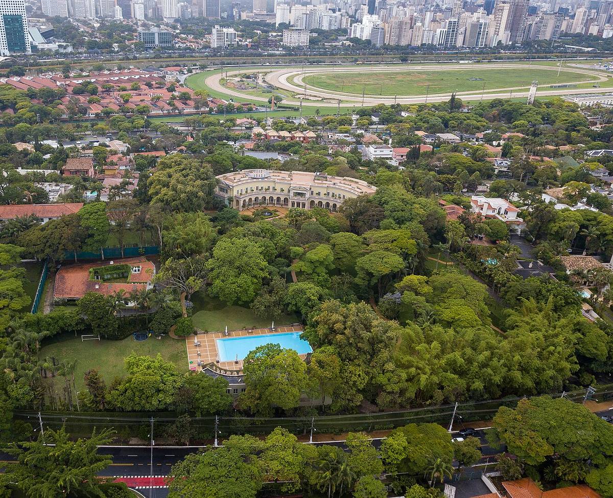 Safra Mansion, in São Paulo, is one of the largest houses in the world