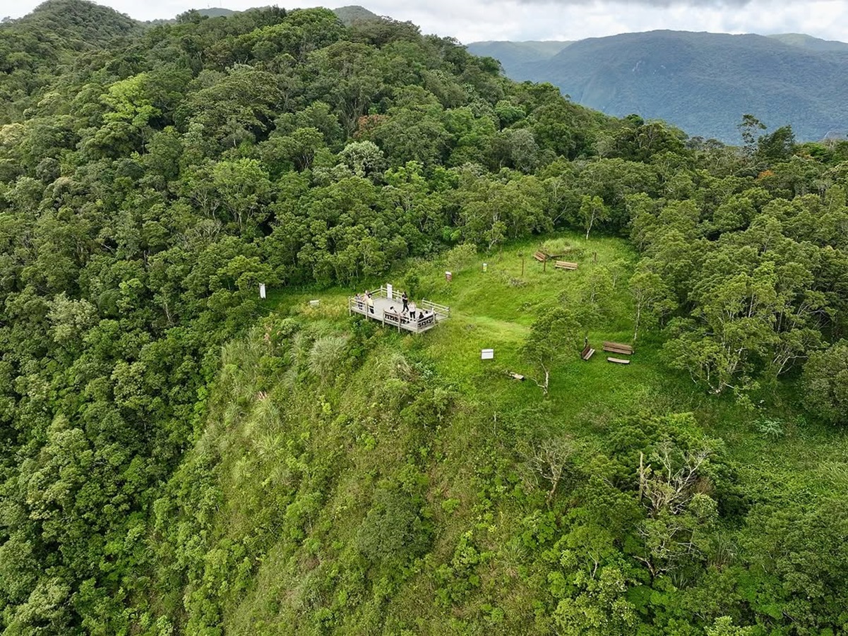 Pedra Lisa trail reopens, linking ABC Paulista to the coast