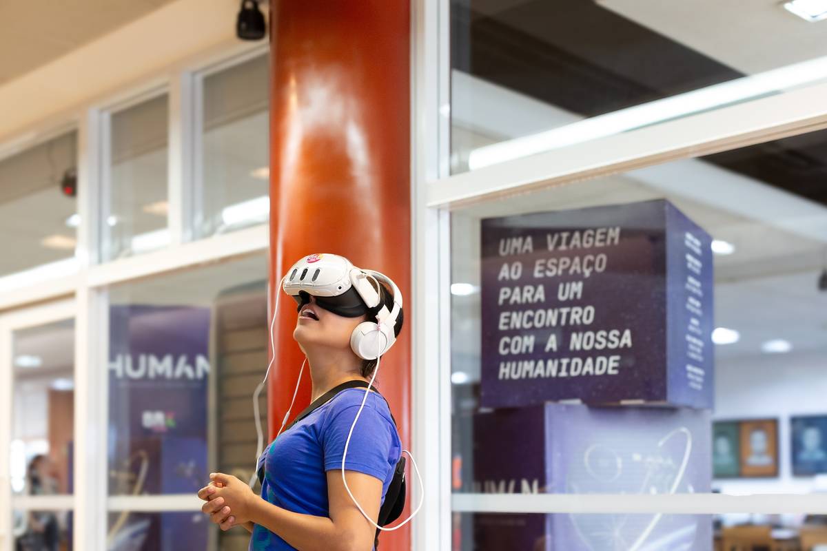 Human - Mixed Reality Experience for free at Belas Artes