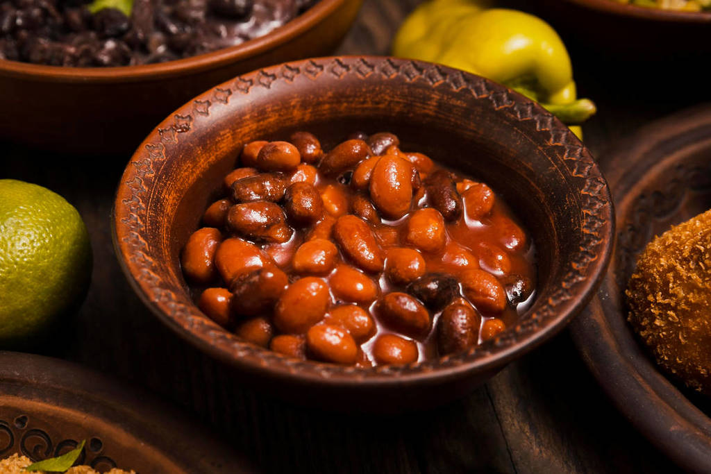 Carioca beans are from São Paulo! Learn about the São Paulo origin of ...