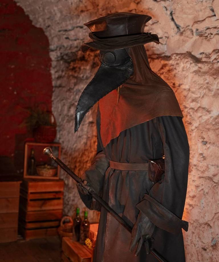 You Can Explore These Hidden Underground Streets Of Edinburgh At The ...