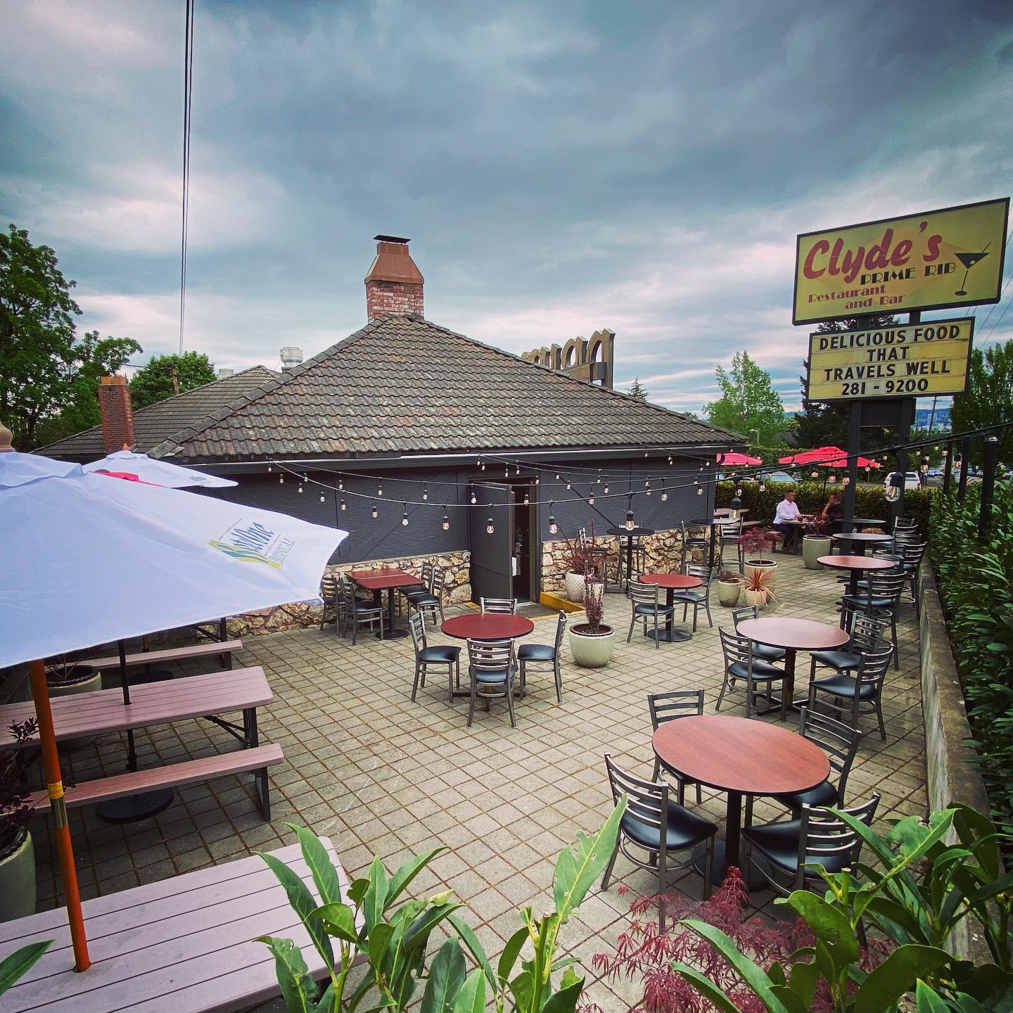 9 Sizzling Steakhouses In Portland With The Juiciest Cuts