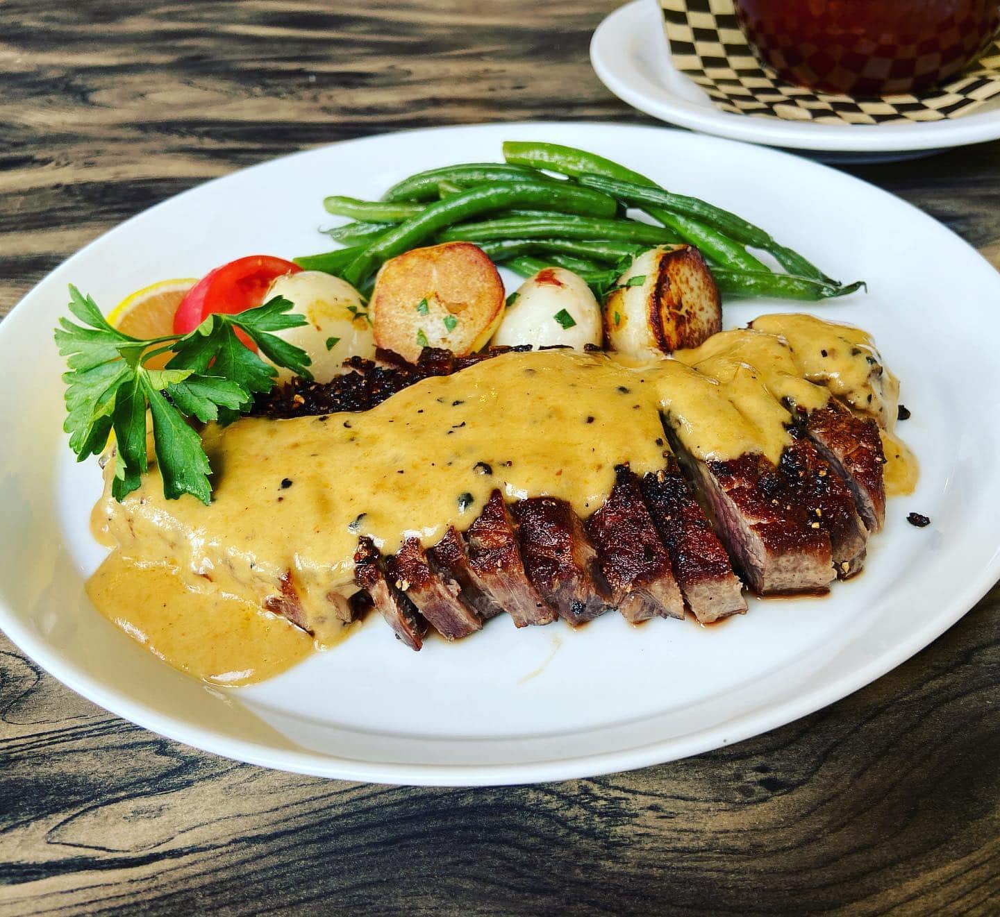 11 French Restaurants In Portland That'll Transport You To Paris