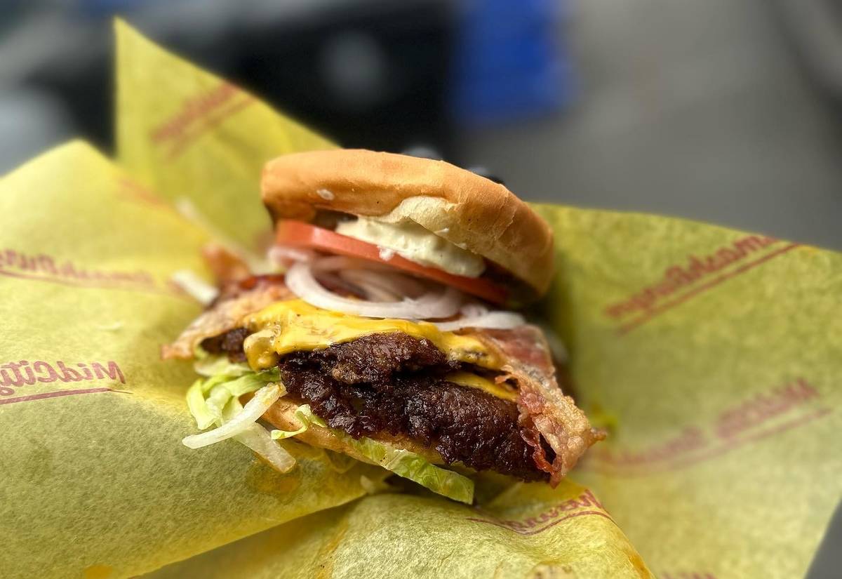 8 Brilliant Burger Joints In Portland That Are Bunbelievable